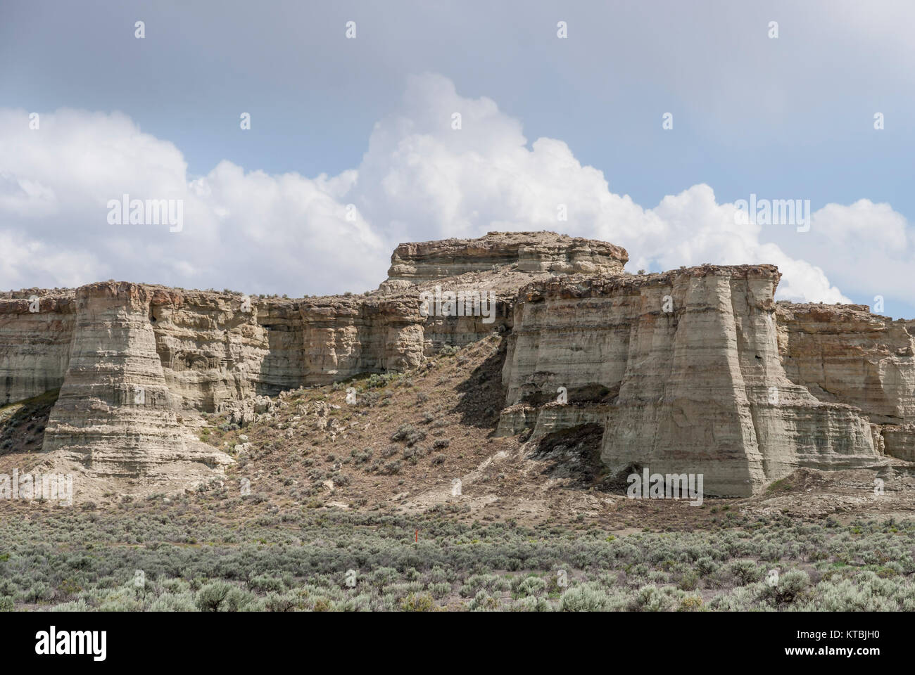 Rocky pillars hi-res stock photography and images - Alamy