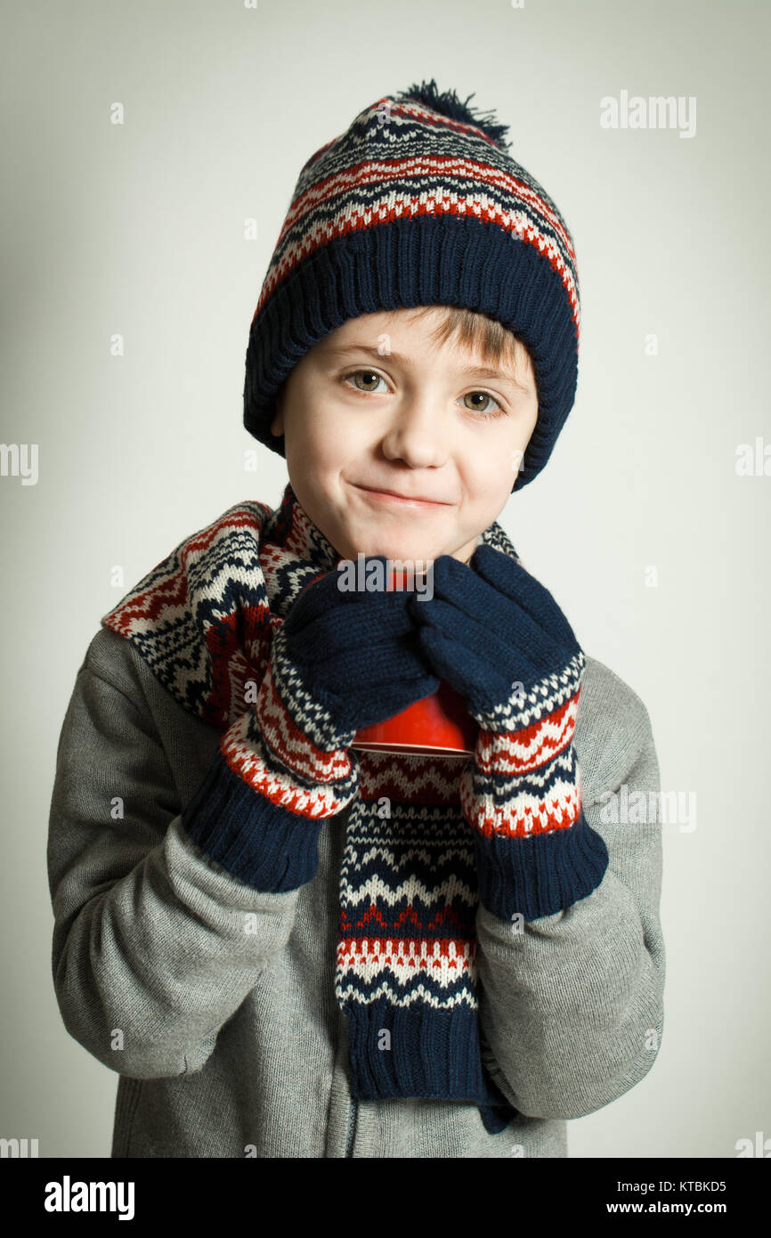 Child wearing a red scarf hi-res stock photography and images - Alamy