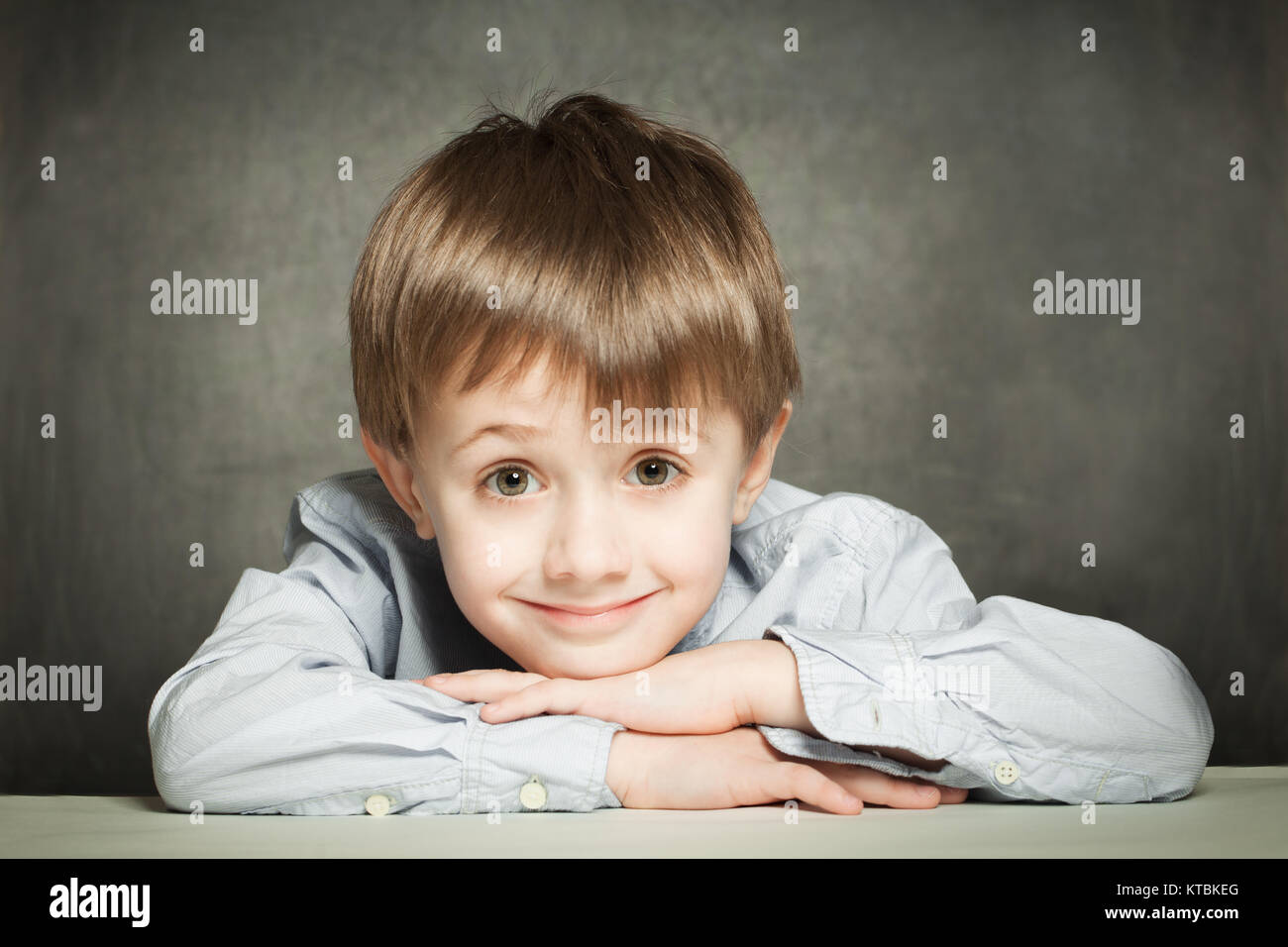 Schoolboy preschooler hi-res stock photography and images - Alamy