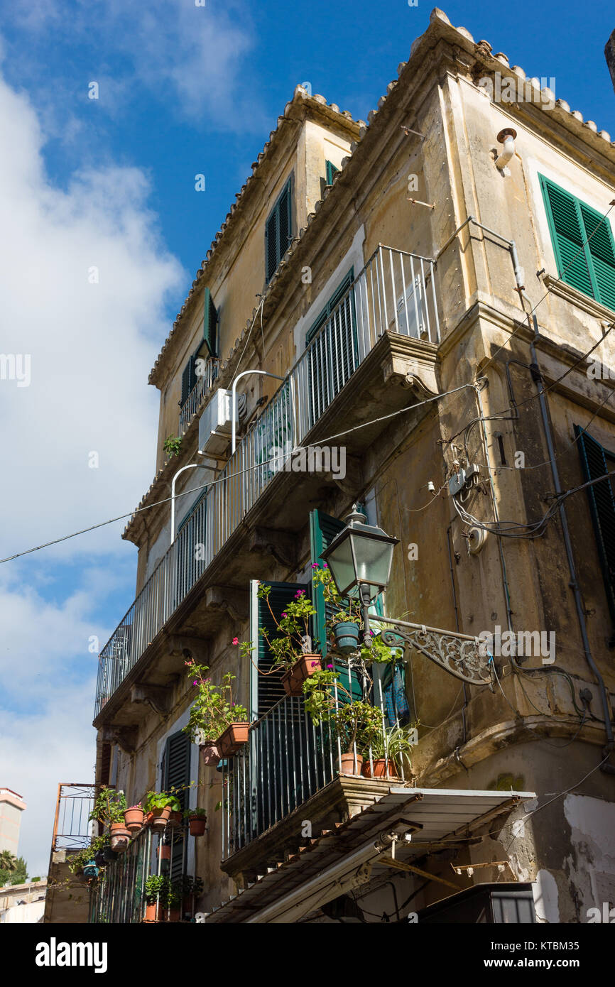 Die Altstadt von Pizzo in Kalabrien Stock Photo - Alamy