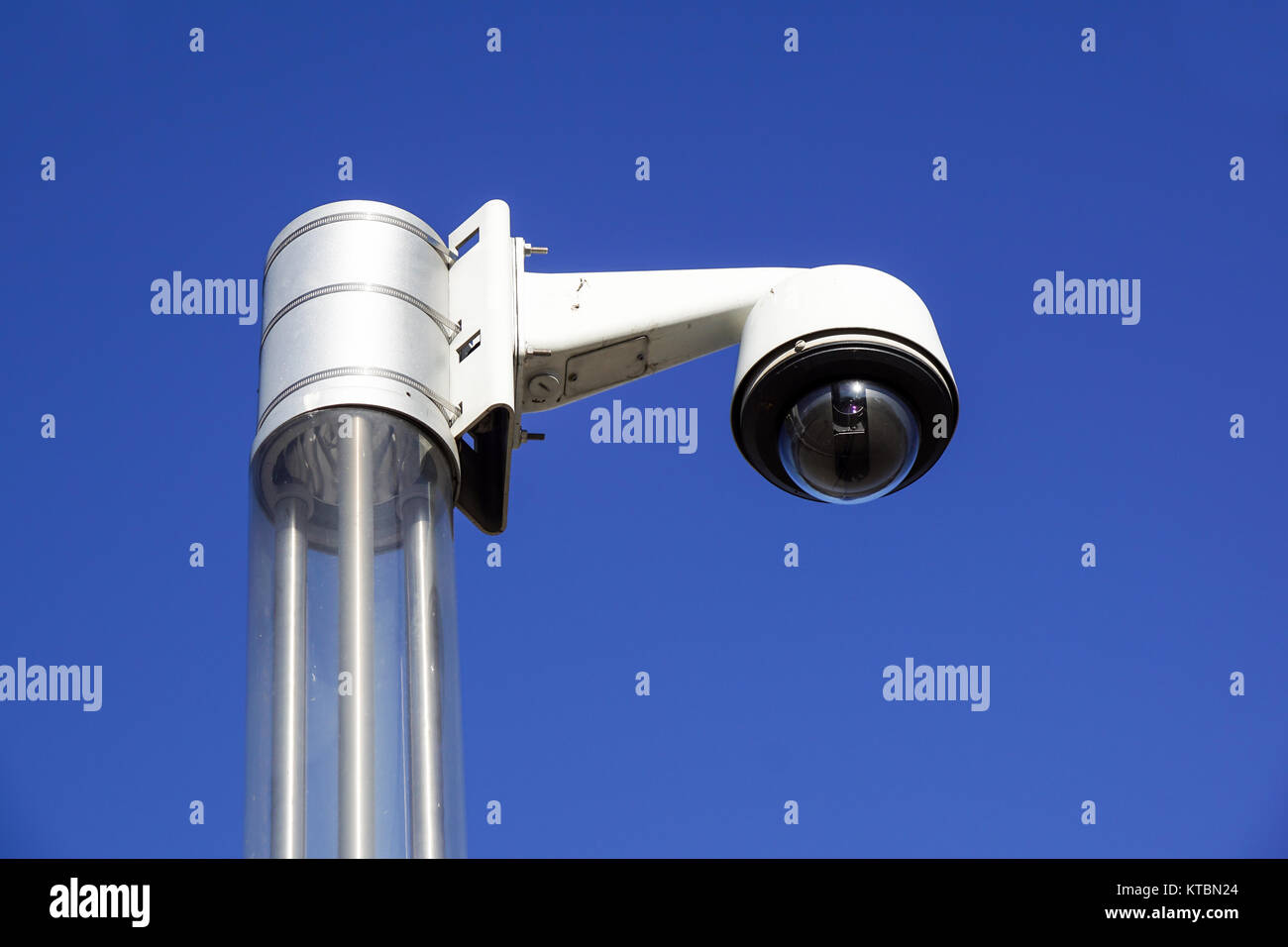 High tech monitoring equipment hi-res stock photography and images - Alamy