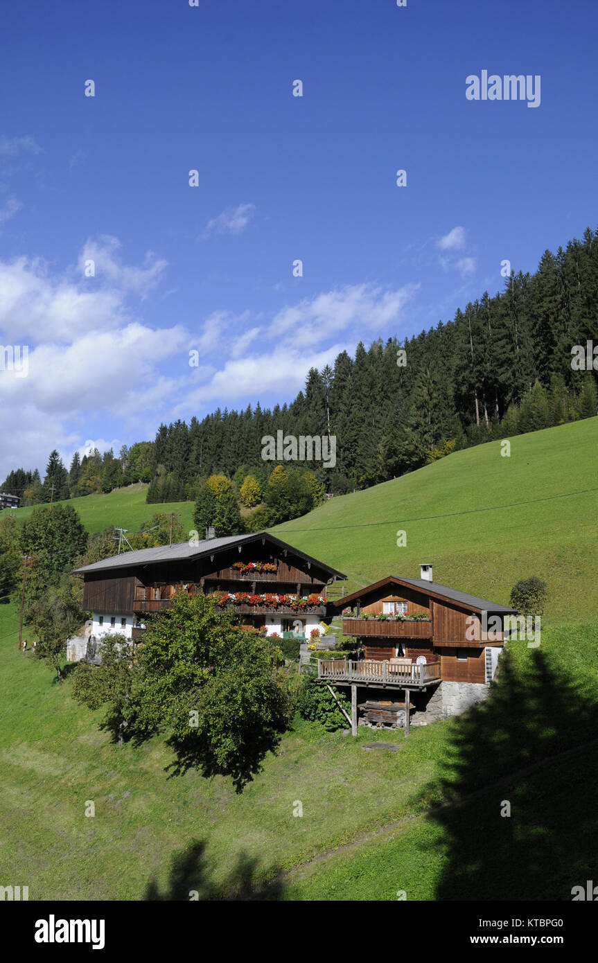 Hard mountain house hi-res stock photography and images - Alamy