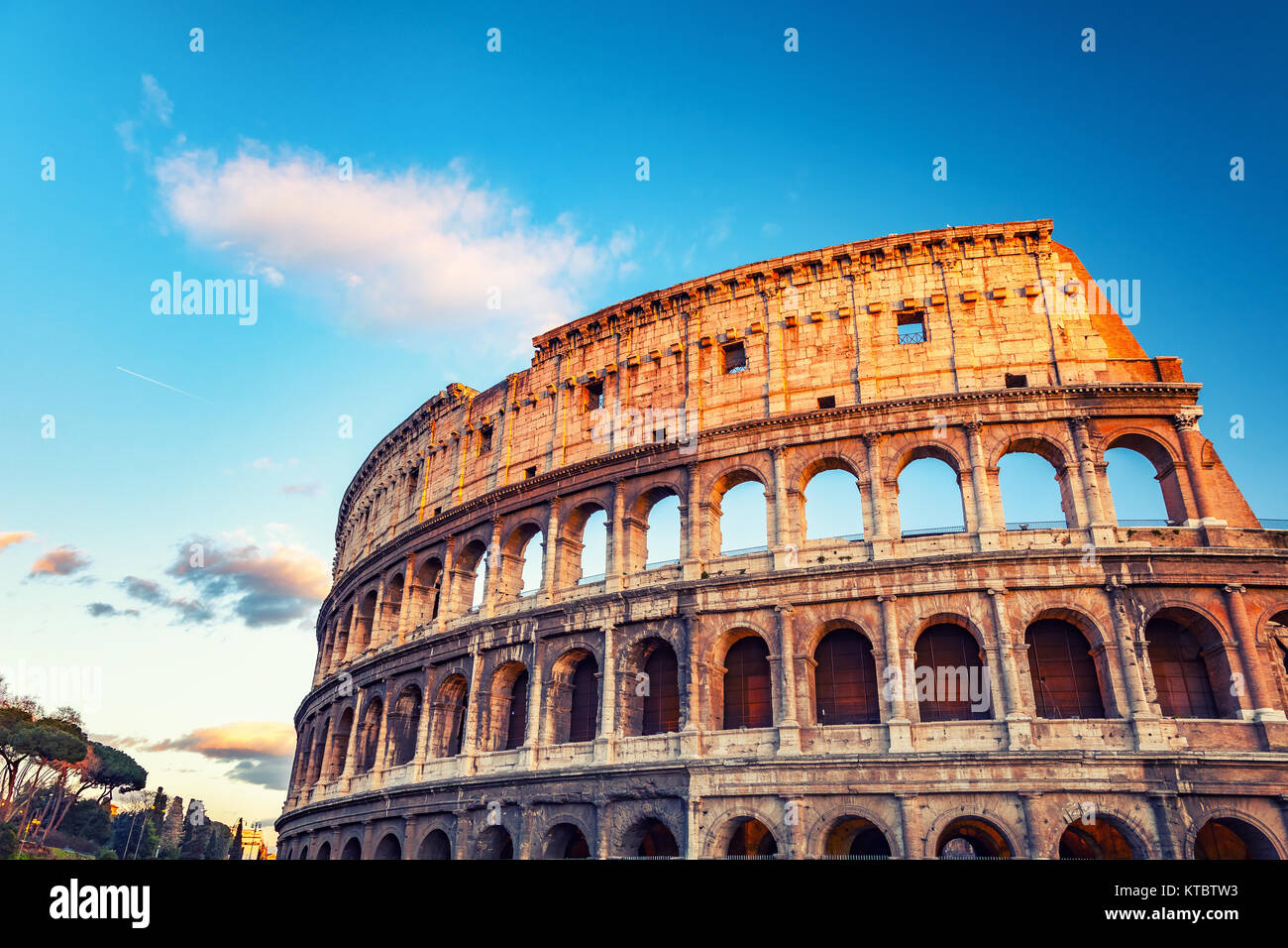 Colosseum panorama hi-res stock photography and images - Alamy