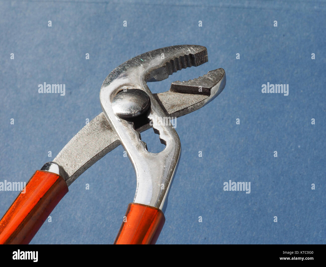 Adjustable pipe tong hi-res stock photography and images - Alamy