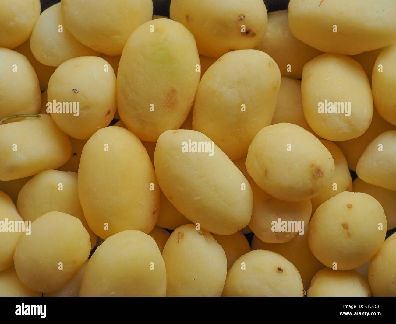 small potato vegetables Stock Photo - Alamy