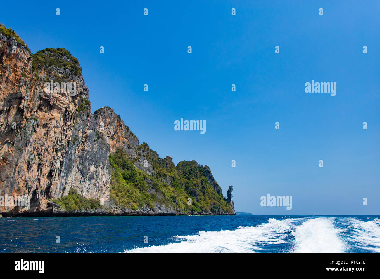 Islands in Andaman Sea Stock Photo - Alamy