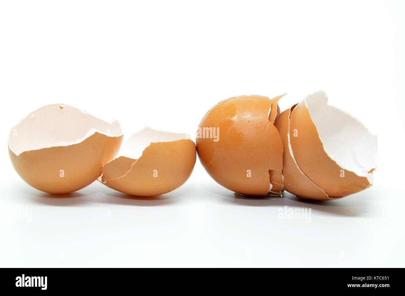 Broken egg shell Stock Photo - Alamy