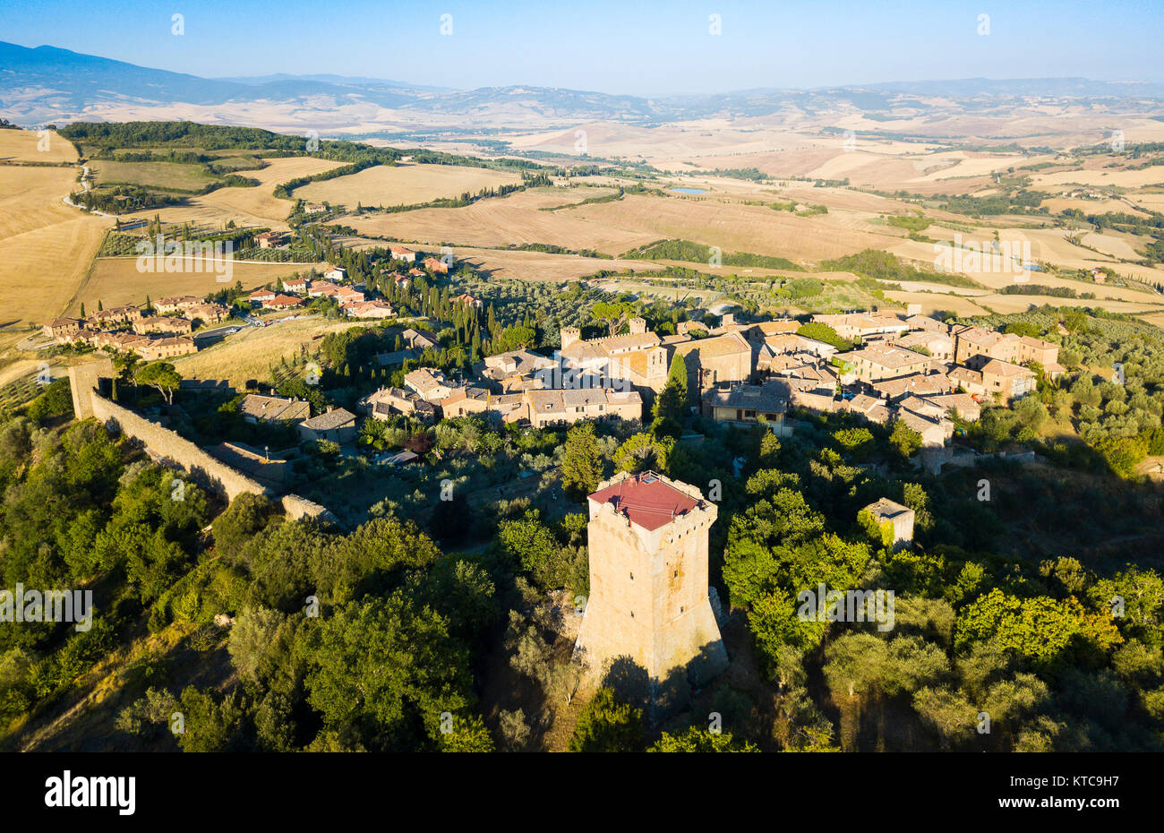 Monticchiello, Val D'Orcia, Tuscany, Italy Stock Photo - Alamy