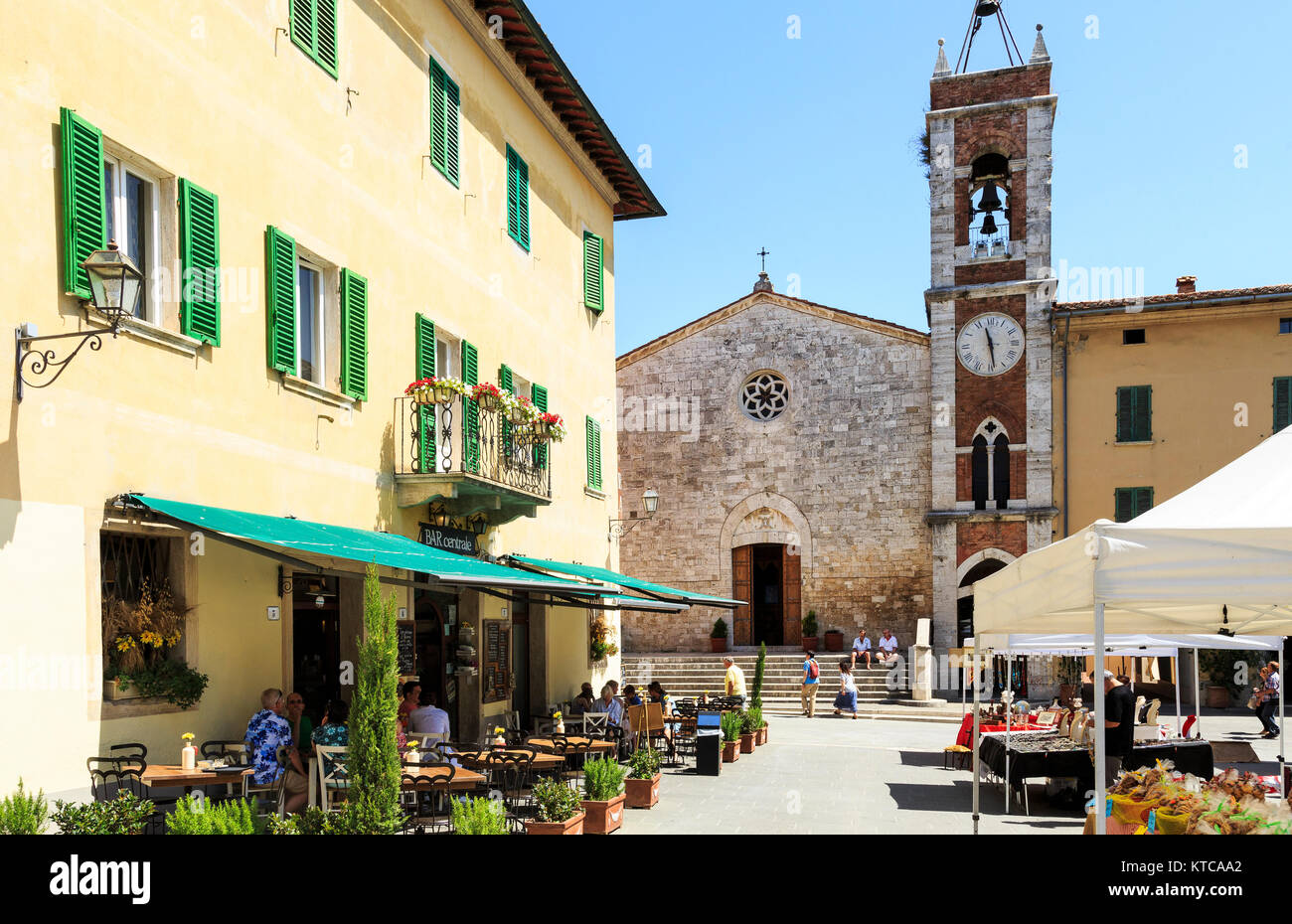 San Quirico D'Orcia, Val D'Orcia, Tuscany, Italy Stock Photo - Alamy