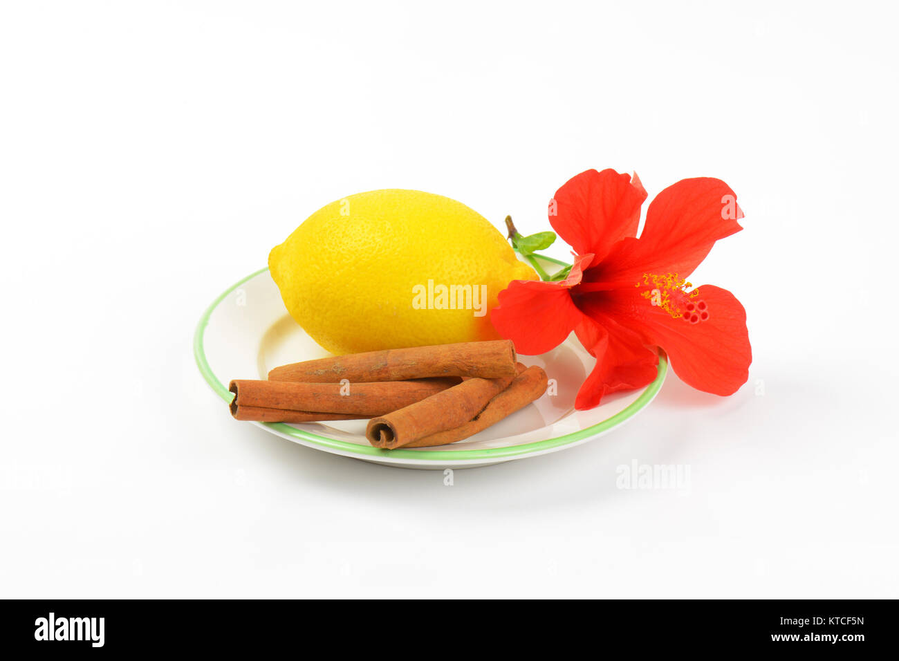 lemon, hibiscus and cinnamon Stock Photo - Alamy