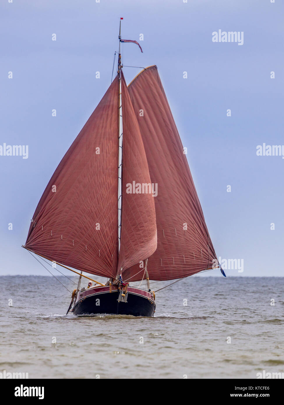 Traditional dutch sailing barge hi-res stock photography and images - Alamy