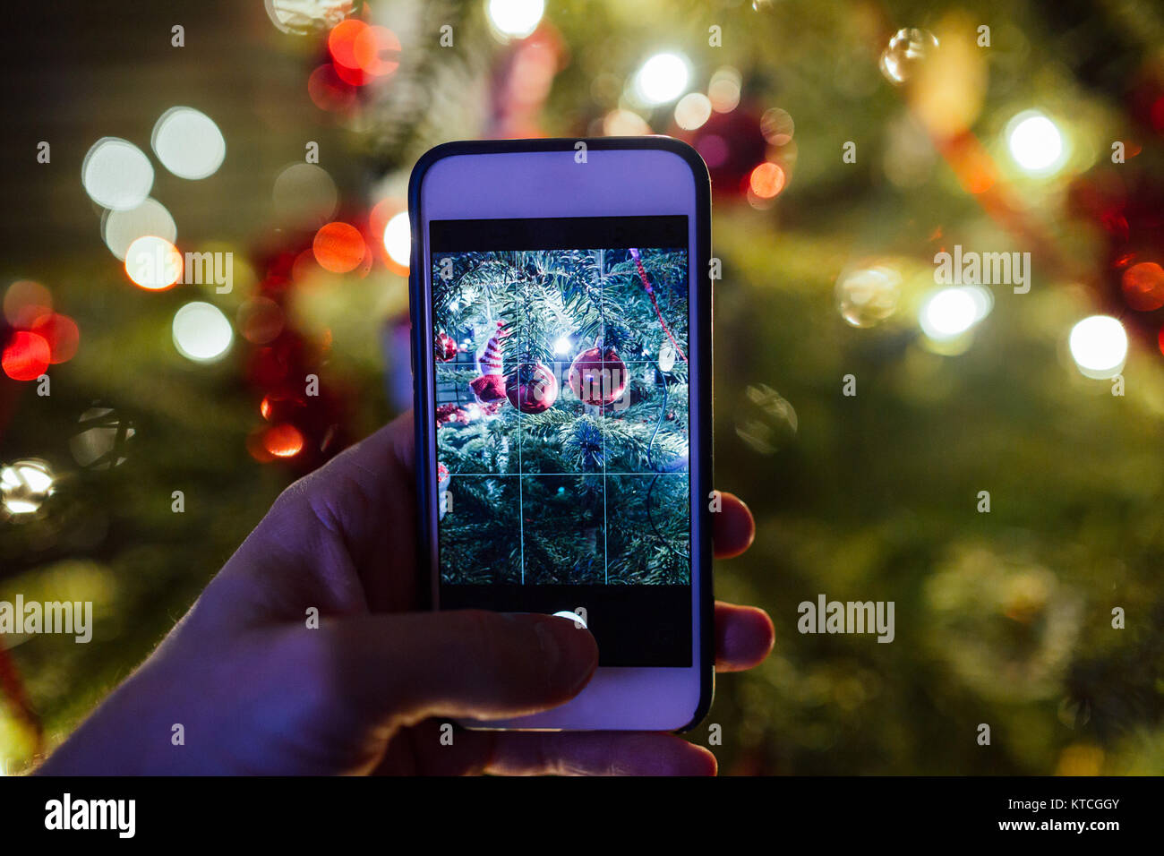 Christmas tree smartphone photo Stock Photo - Alamy