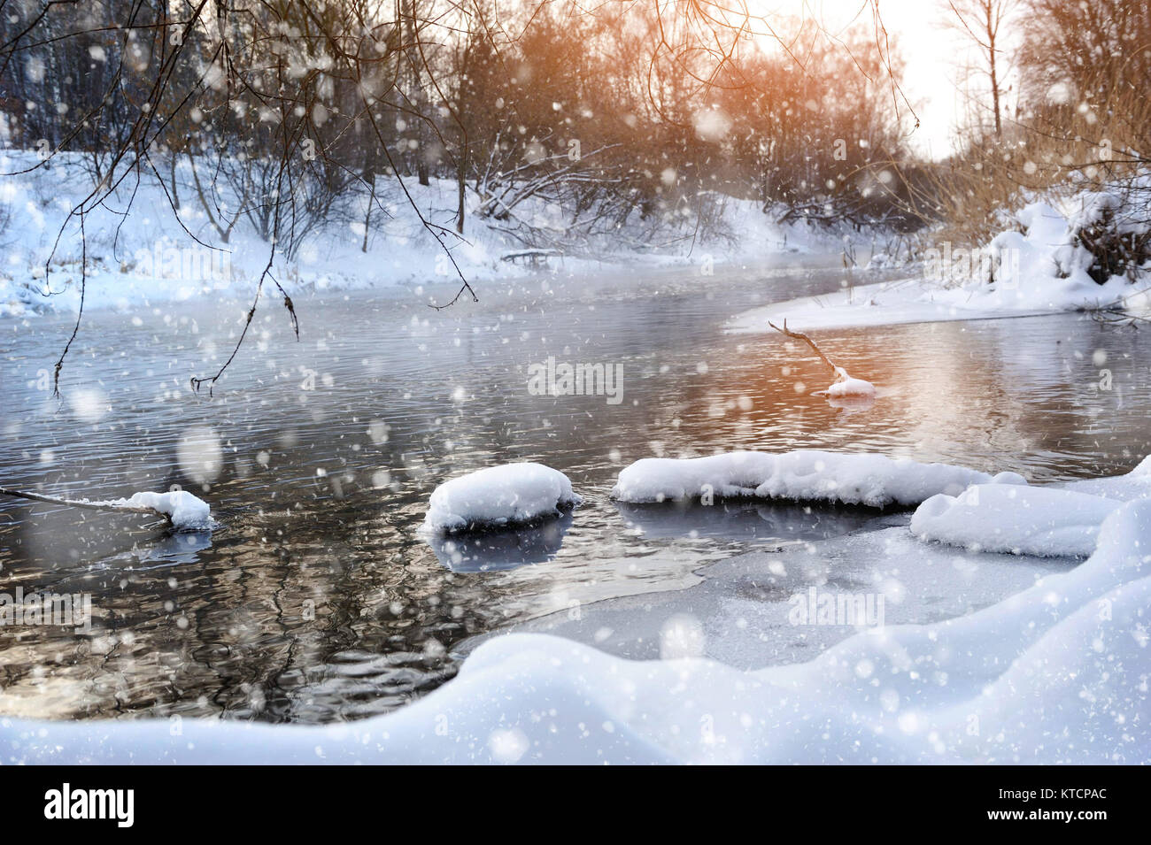 Beautiful winter landscape with snow and ice hi-res stock photography ...