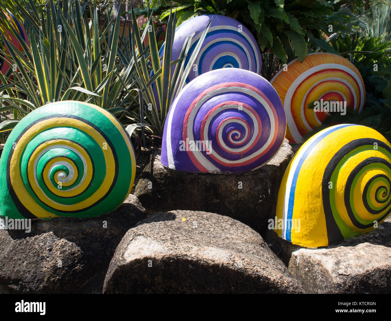 Colourful Garden Snails Stock Photo - Alamy