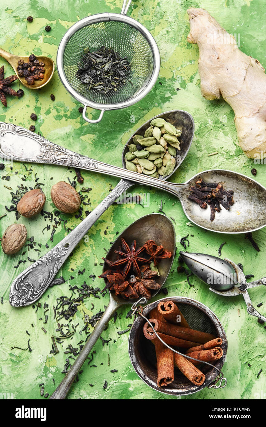 ginger,cinnamon and spices for an invigorating for the masala tea Stock Photo - Alamy