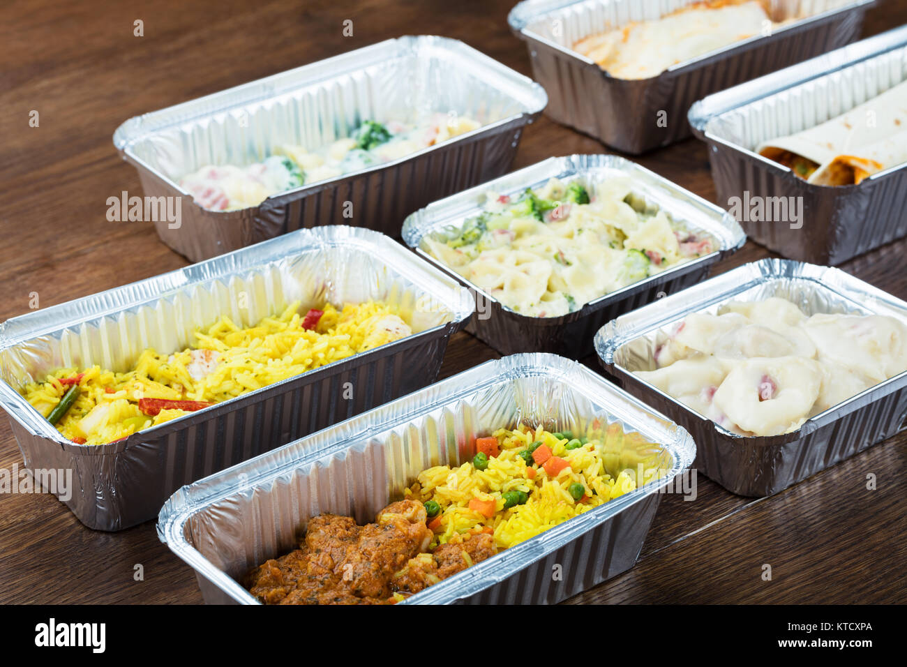 Packaged meal box hi-res stock photography and images - Alamy