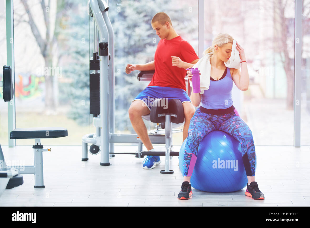 Professional bodybuilding athlete relax after exhausting training ...