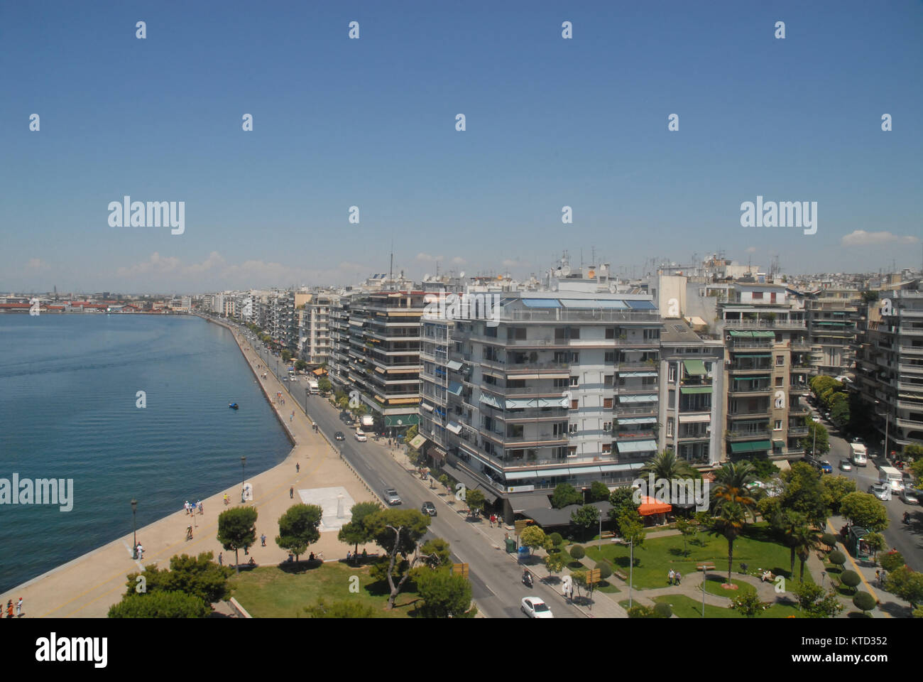 Leoforos nikis hi-res stock photography and images - Alamy