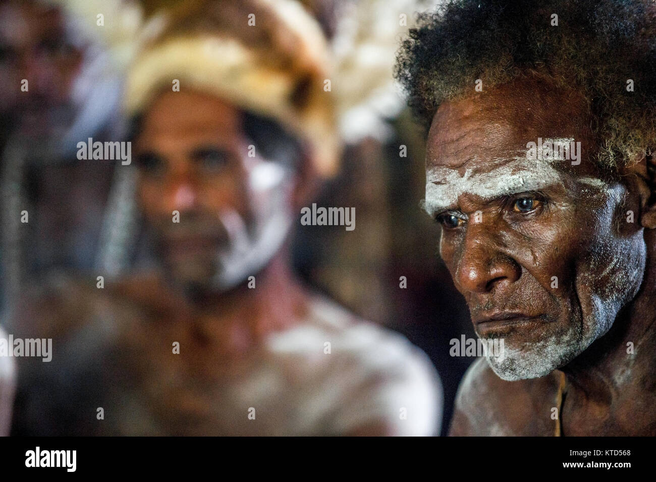 YOUW VILLAGE, ATSY DISTRICT, ASMAT REGION, IRIAN JAYA, NEW GUINEA ...