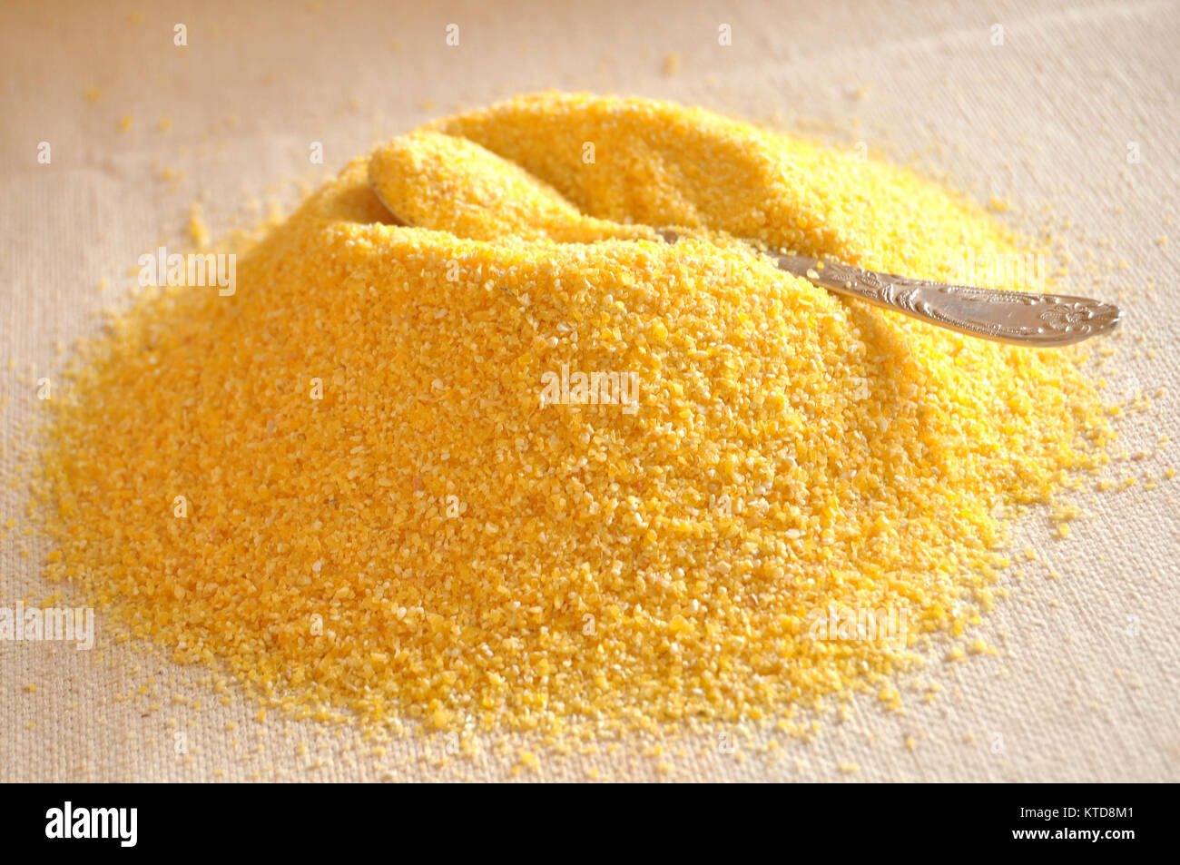Coarse ground flour hi-res stock photography and images - Alamy