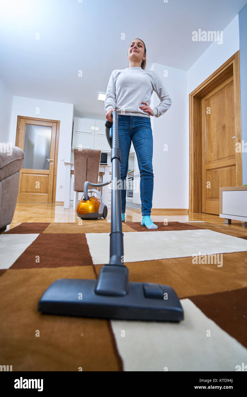 woman who cleans the floor of the house Stock Photo - Alamy