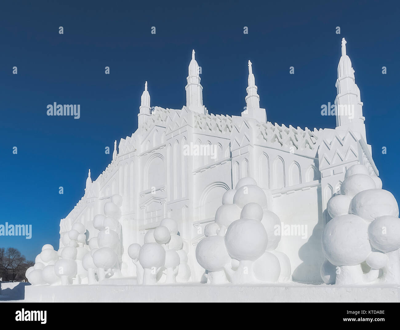 Snow Sculpture Castle Stock Photo - Alamy
