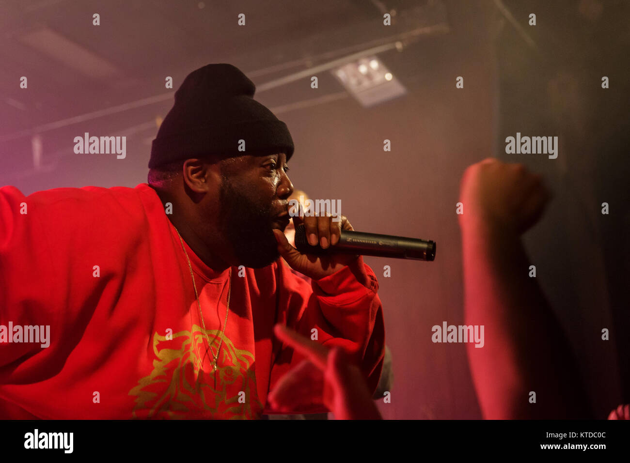 American rappers duo concert hi-res stock photography and images - Alamy