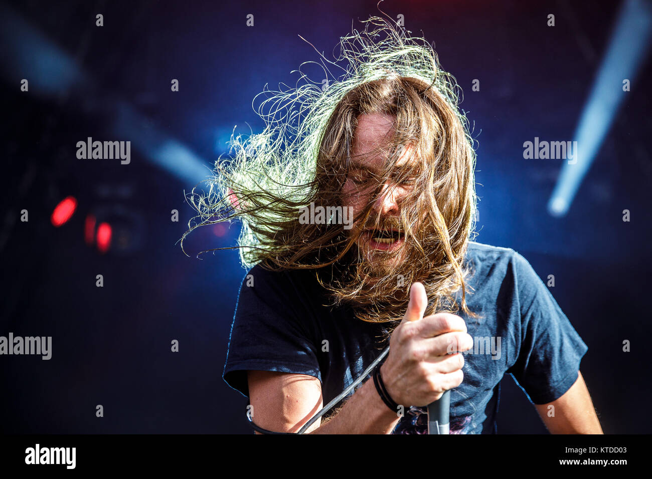 The Norwegian black metal and hardcore band Sibiir performs a live ...