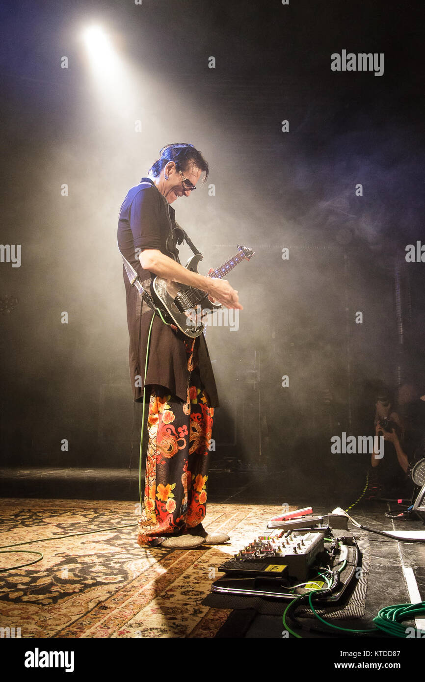 The American record producer, singer, musician and guitarist Steve Vai ...