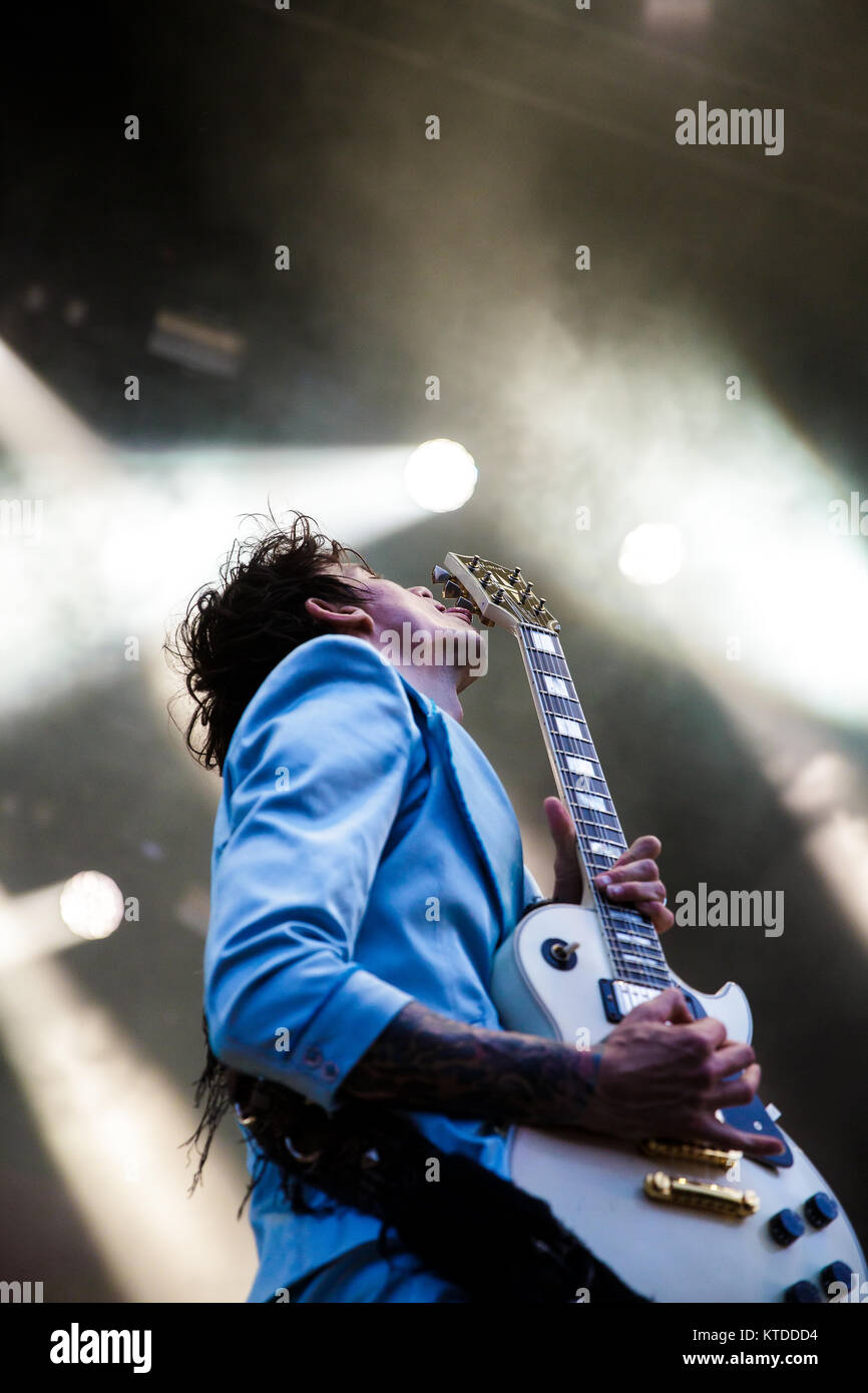 Justin david hawkins hi-res stock photography and images - Alamy