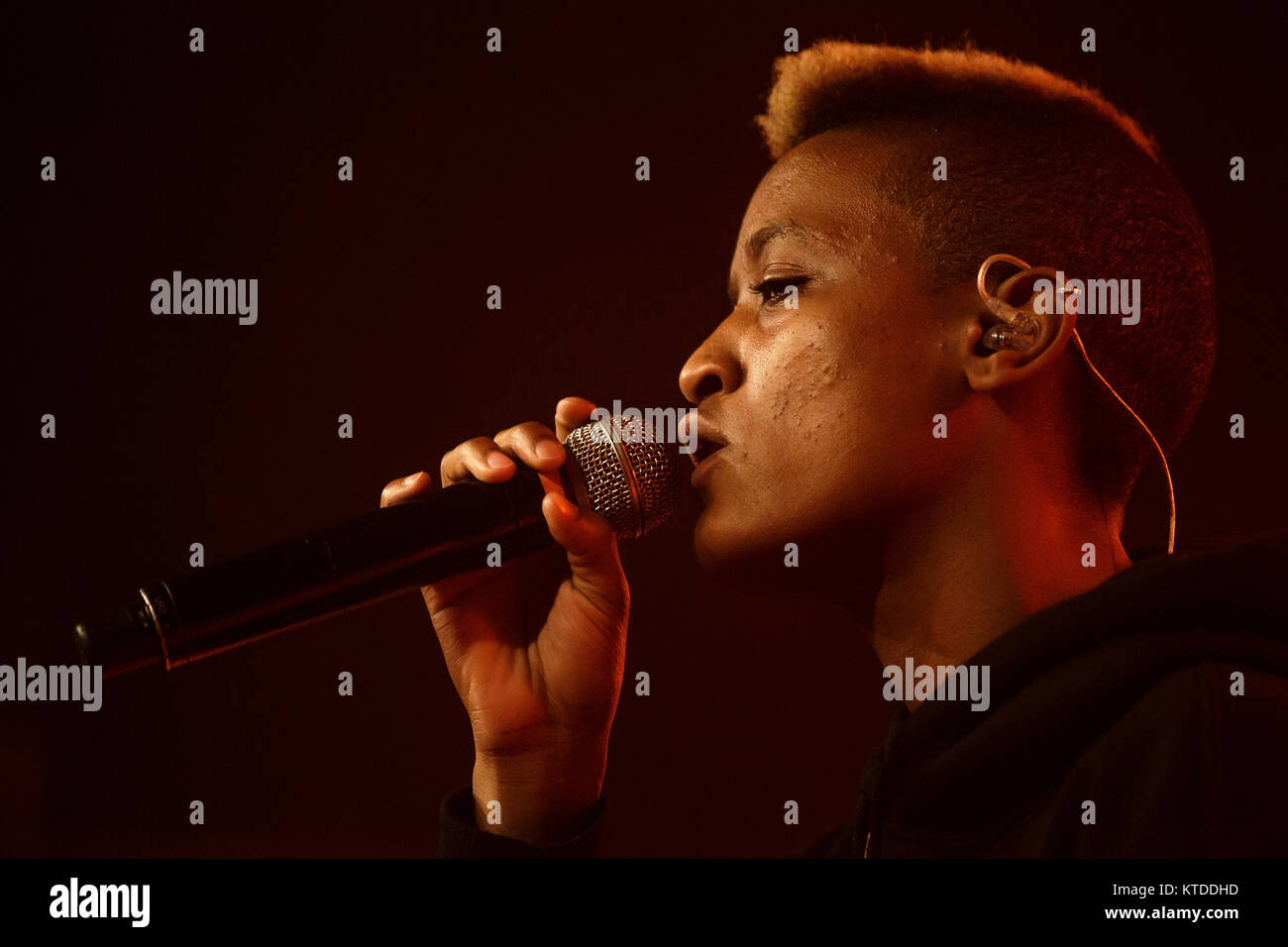 Internet band syd hi-res stock photography and images - Alamy