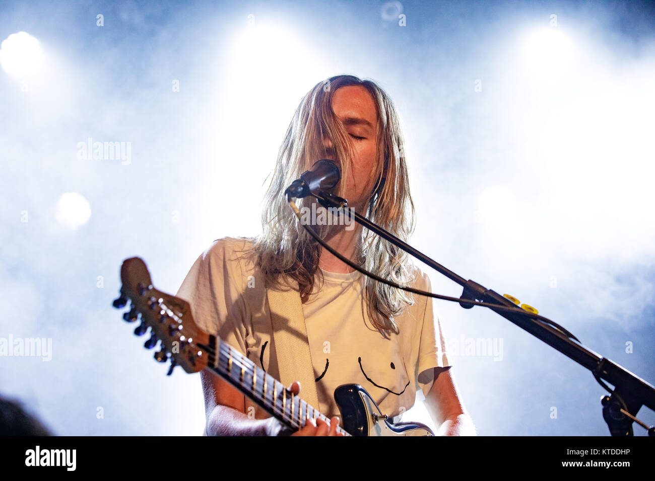 The English singer, songwriter and musician Amber Bain is better known ...