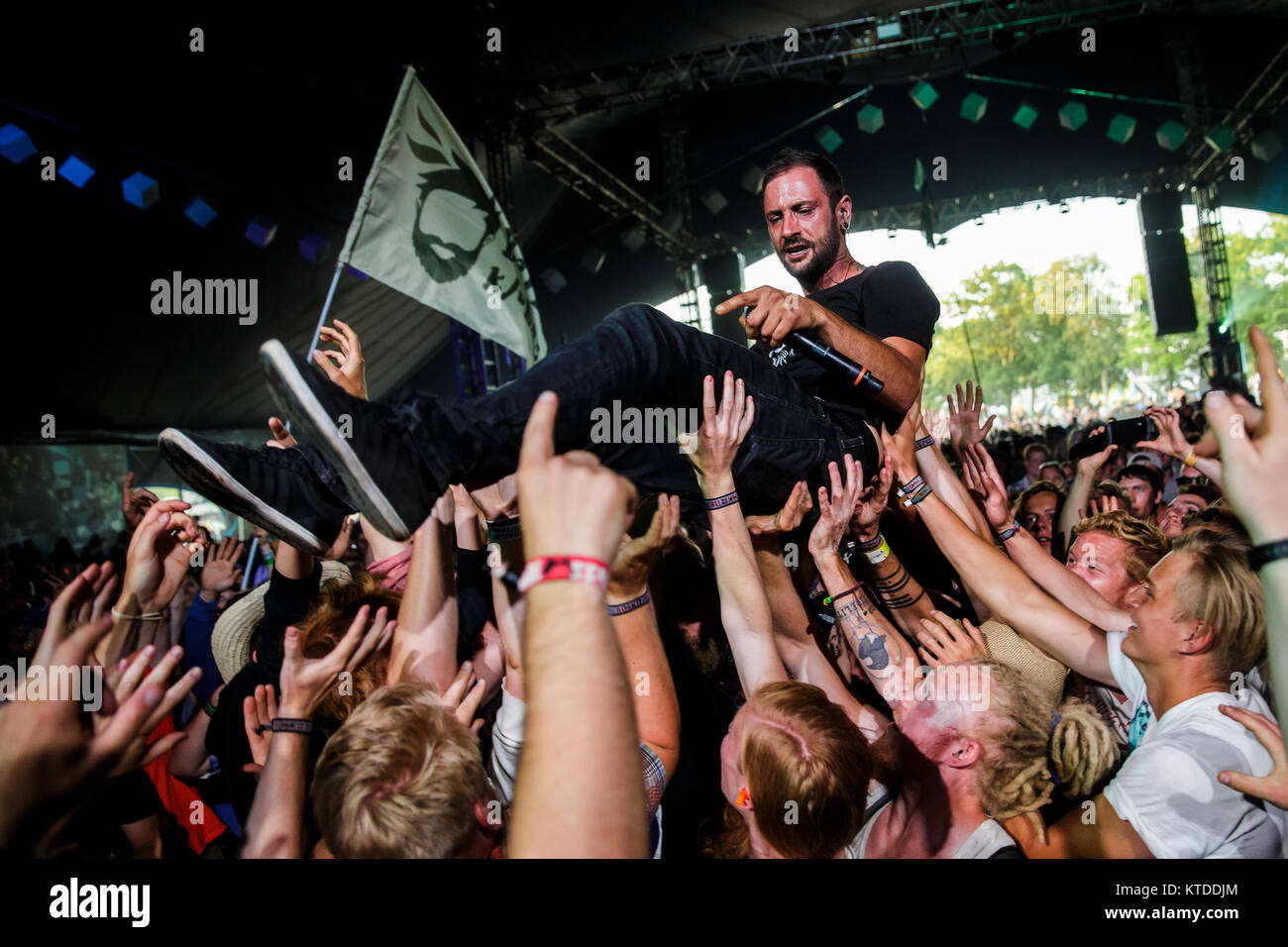 The ocean collective band hi-res stock photography and images - Alamy