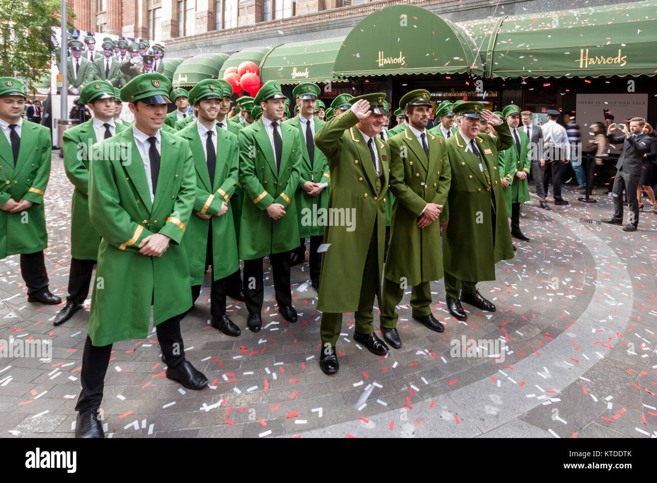 Harrods Summer Sale is launched with a Green Man flash mob dance ...