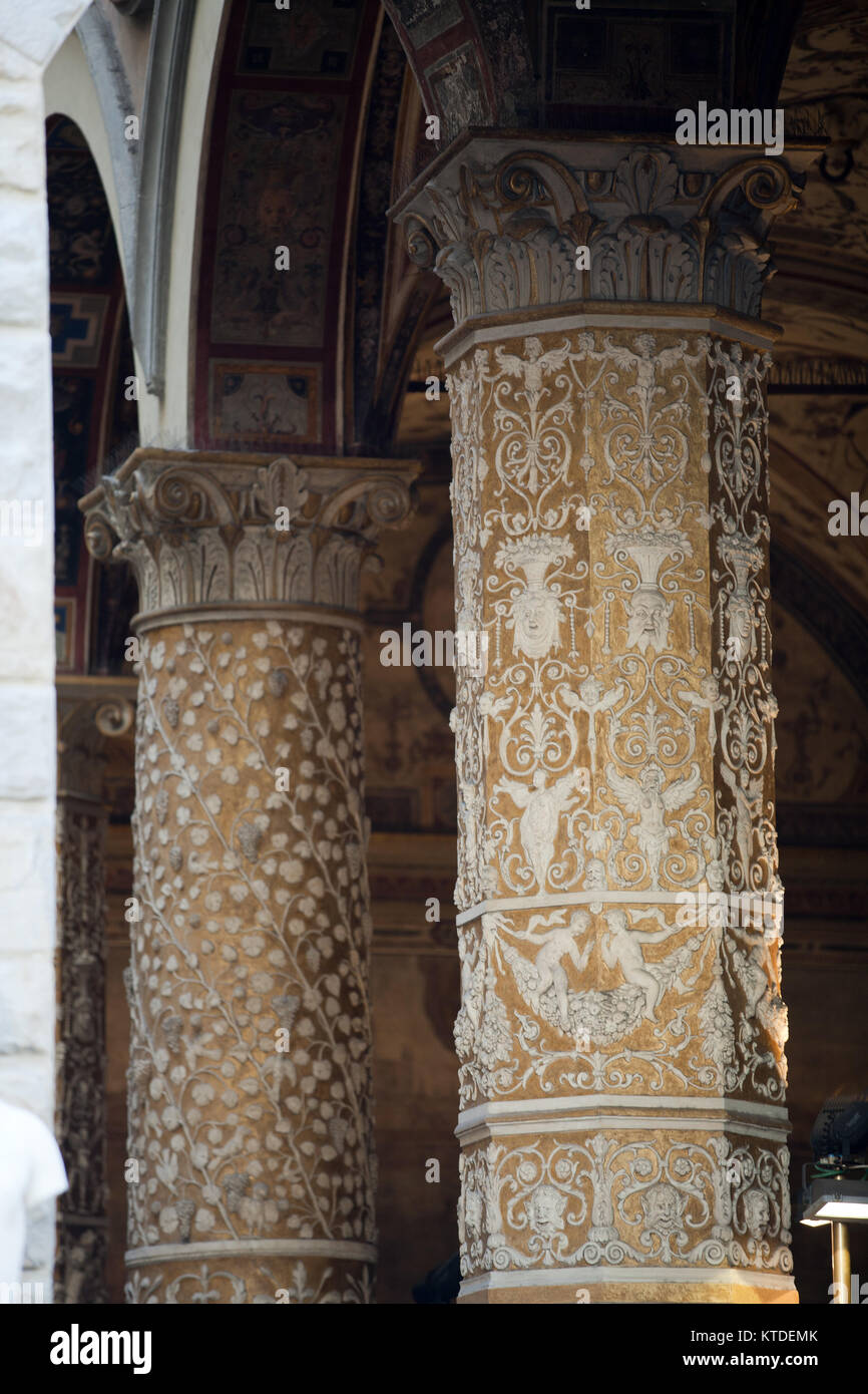 Florence - Palazzo Vecchio, First courtyard Stock Photo - Alamy
