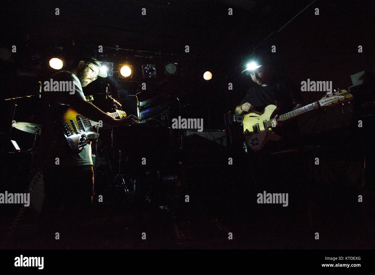 Intrumental rock hi-res stock photography and images - Alamy