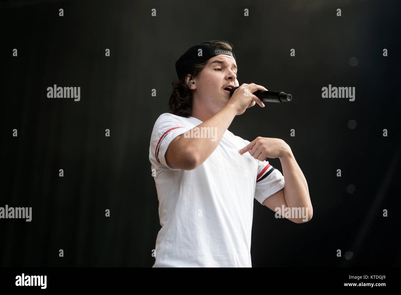 The Danish singer Lukas Graham Forchhammer is the lead singer in his ...