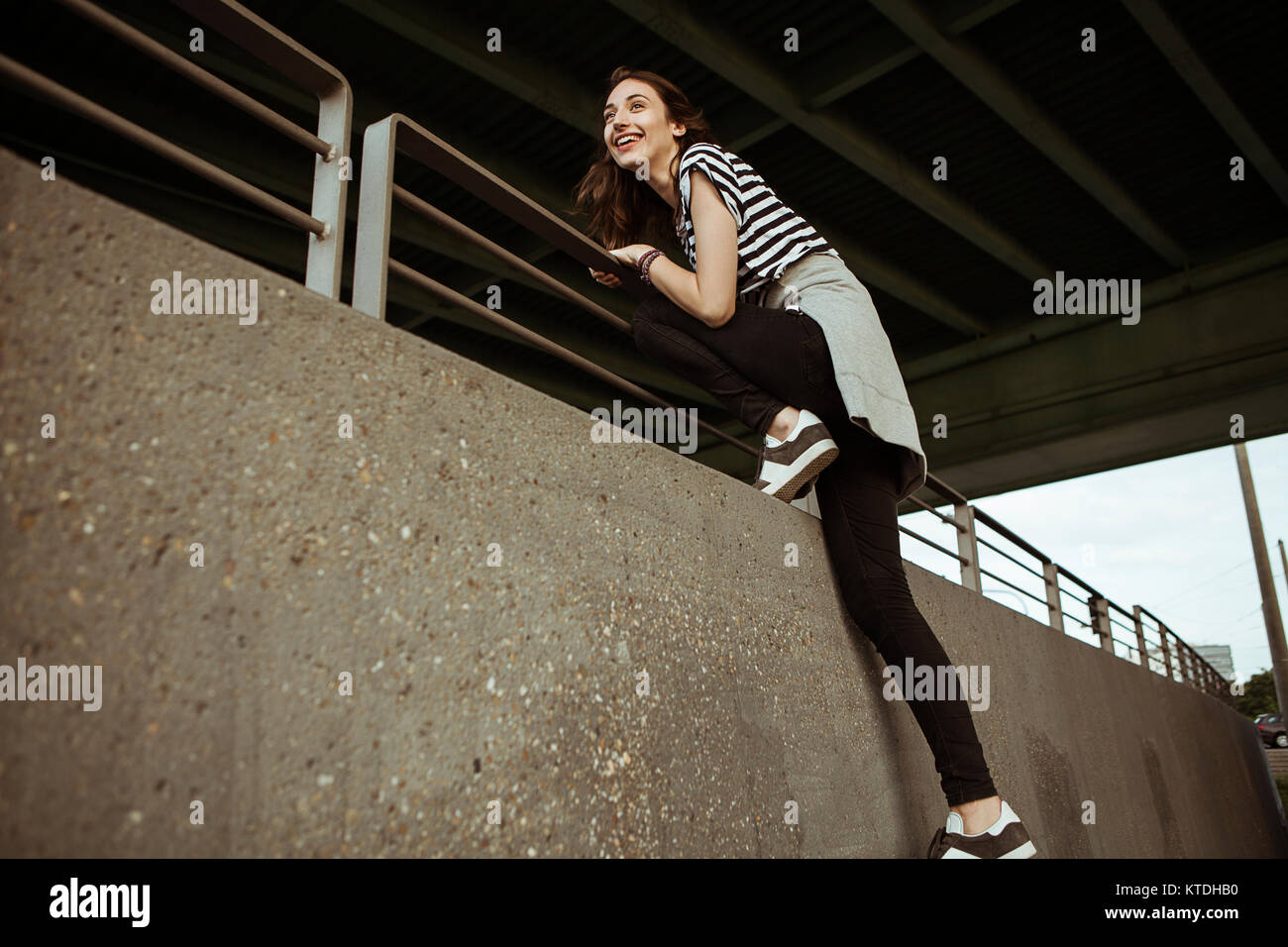 Looking under railing hi-res stock photography and images - Alamy
