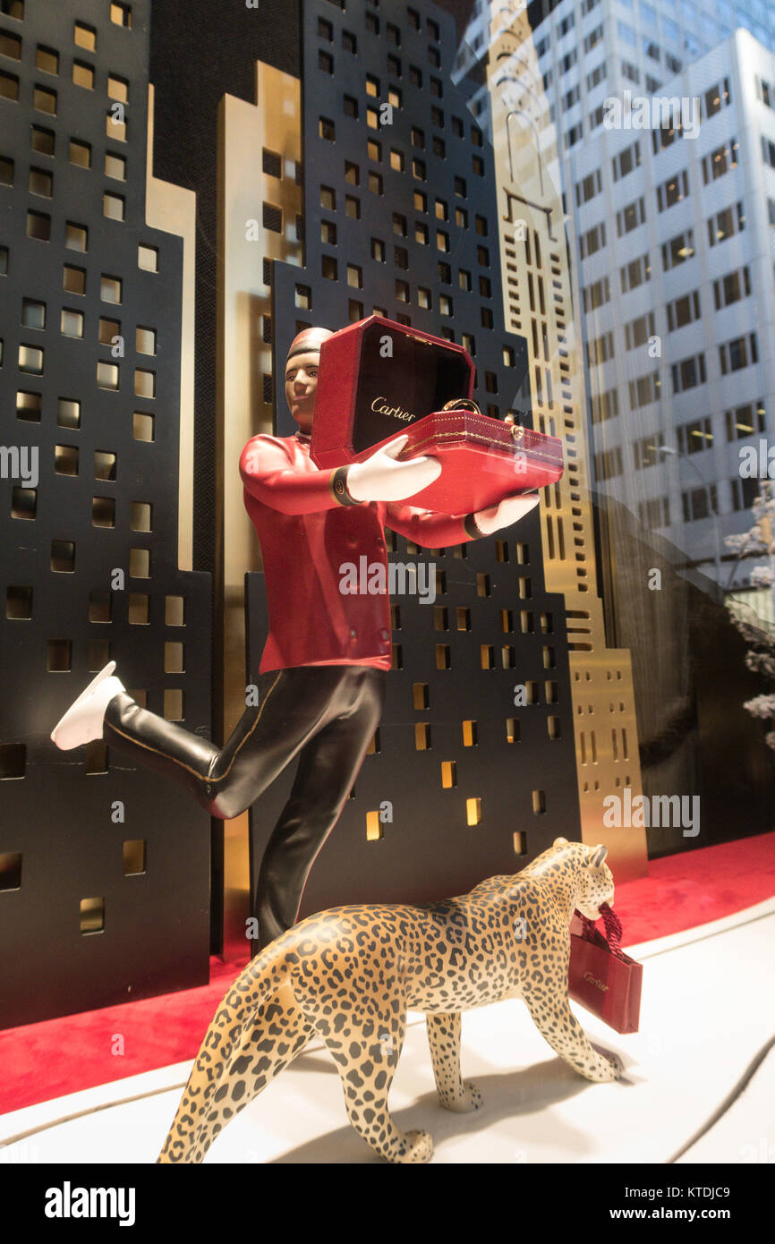 Cartier Holiday Window Display, Fifth Avenue, NYC, USA Stock Photo - Alamy