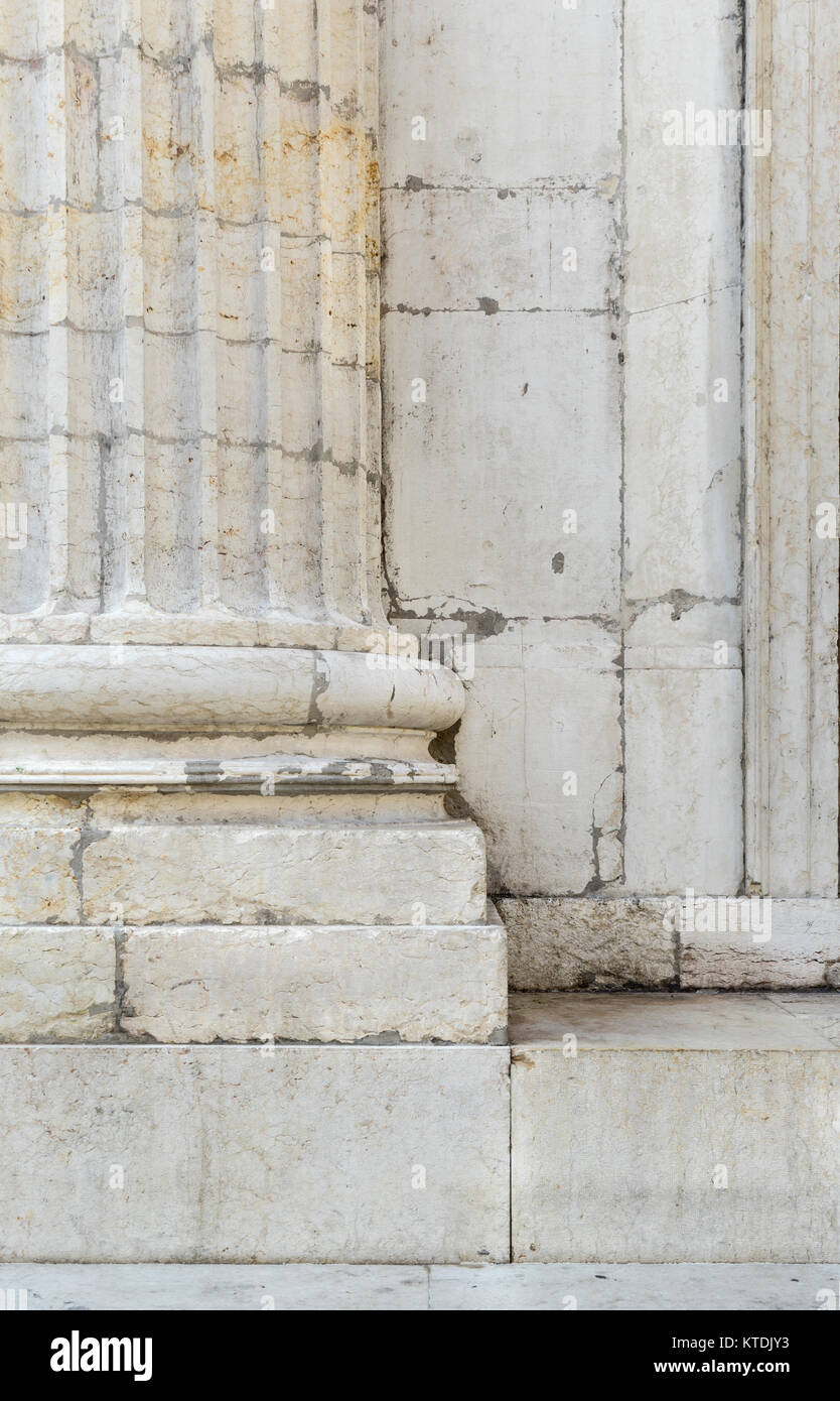 Marble column church in hi-res stock photography and images - Alamy