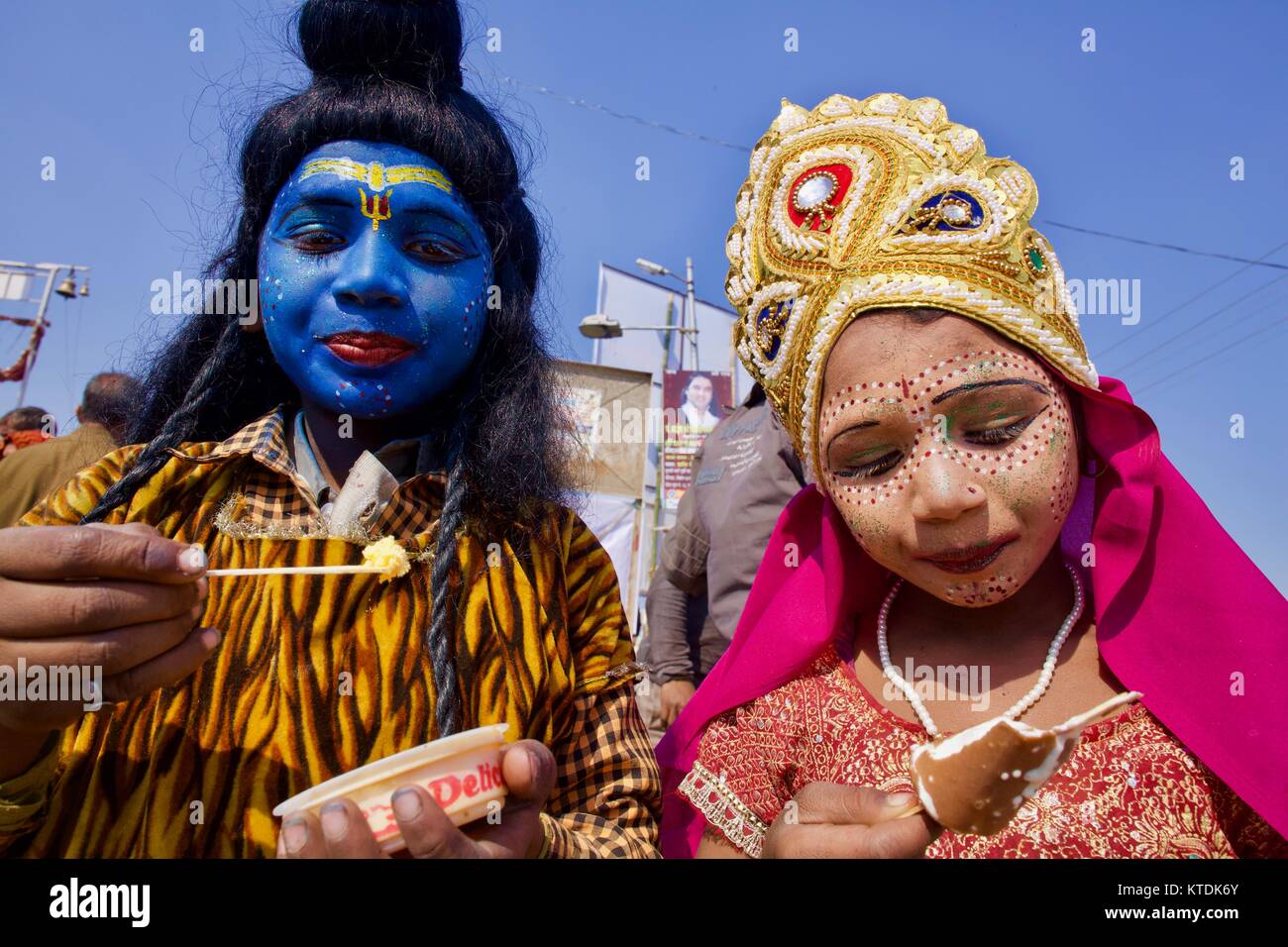 Parvati shiva hi-res stock photography and images - Alamy