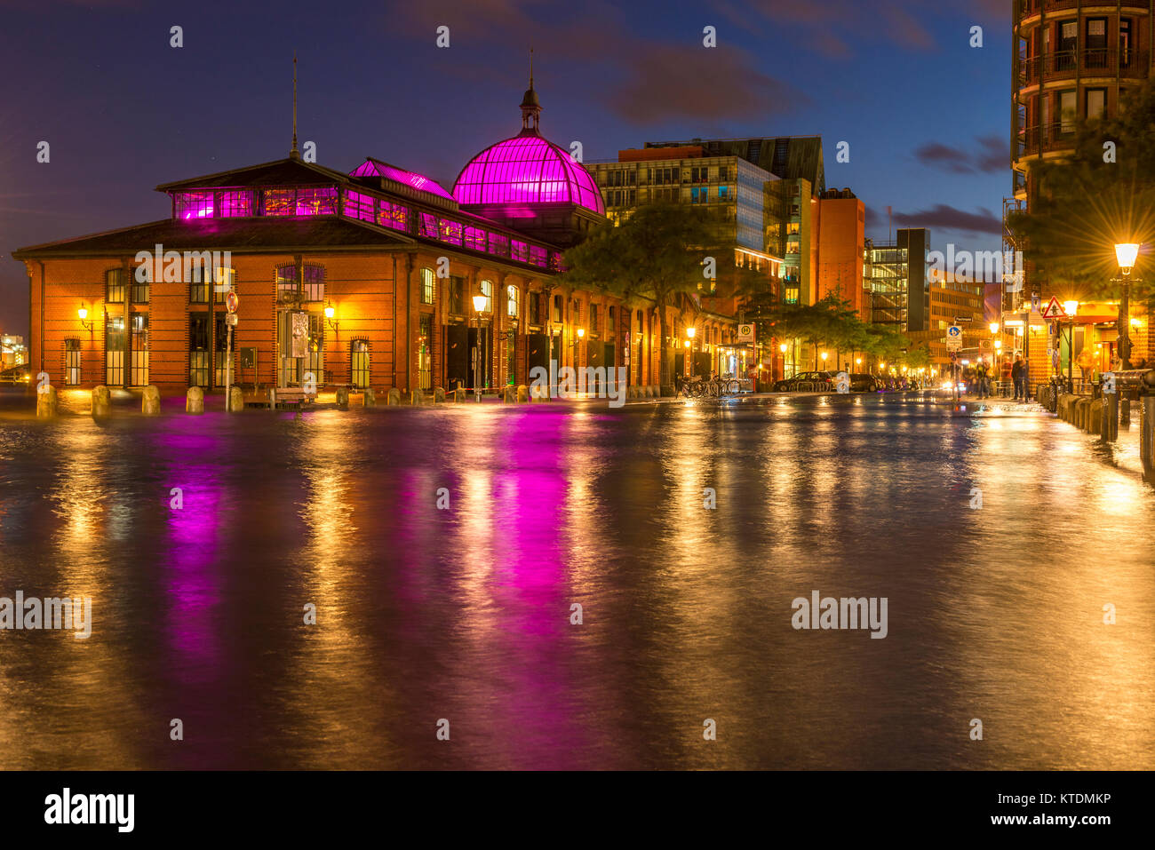 Germany, Hamburg, Altona, High water at fish market hall Stock Photo ...