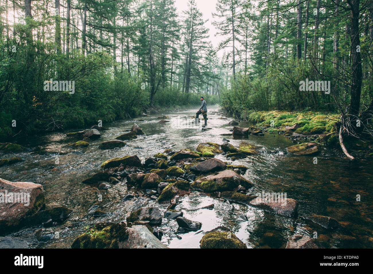 Amur river people hi-res stock photography and images - Alamy