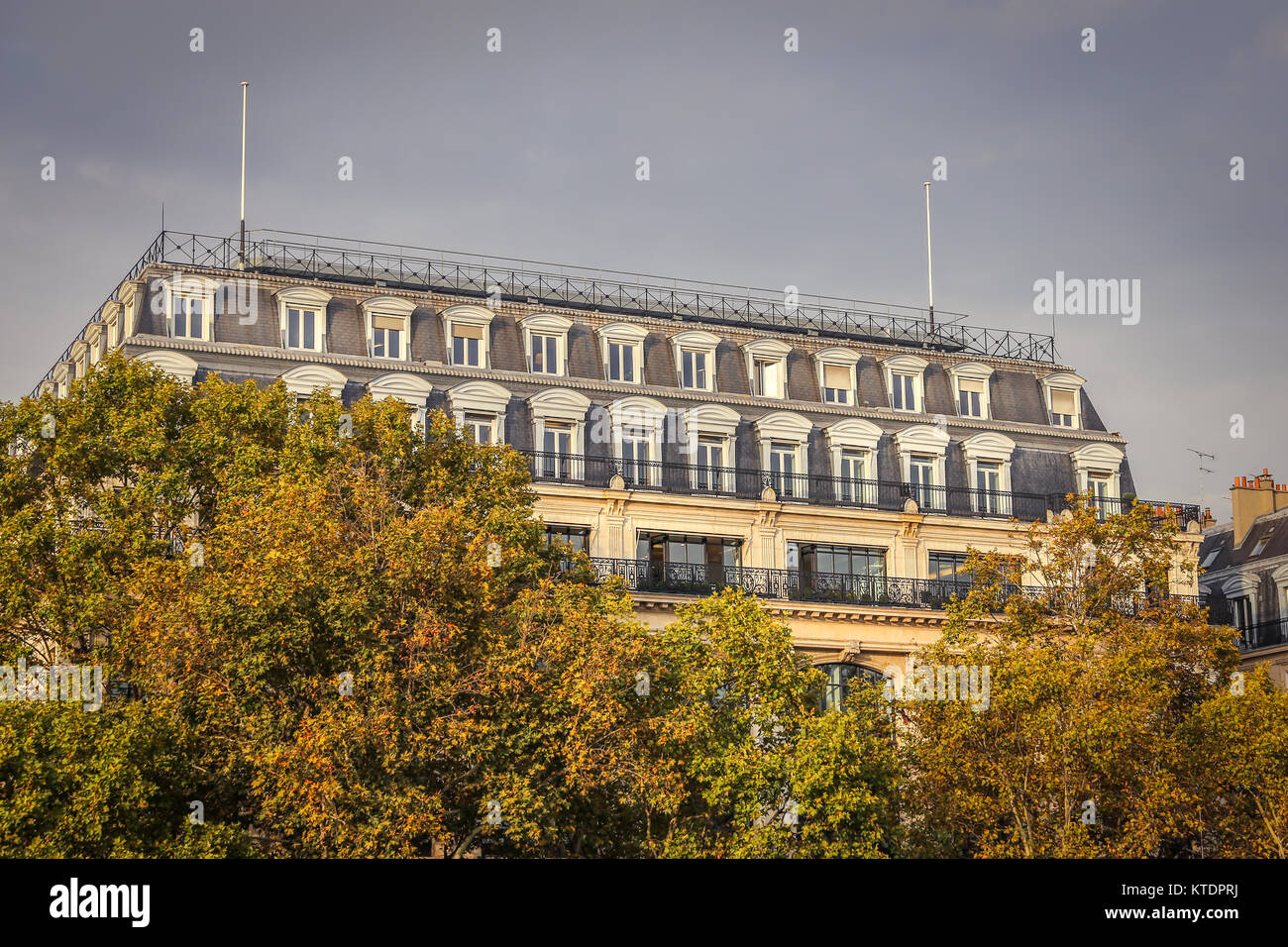 Buildings with Mansard Roof in Paris City, France Stock Photo - Alamy