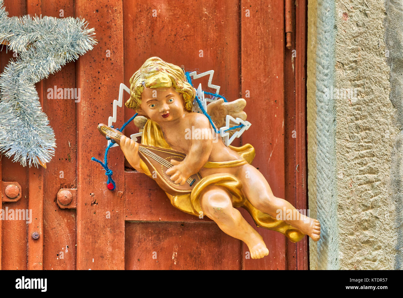 Hanging angel statue hi-res stock photography and images - Alamy