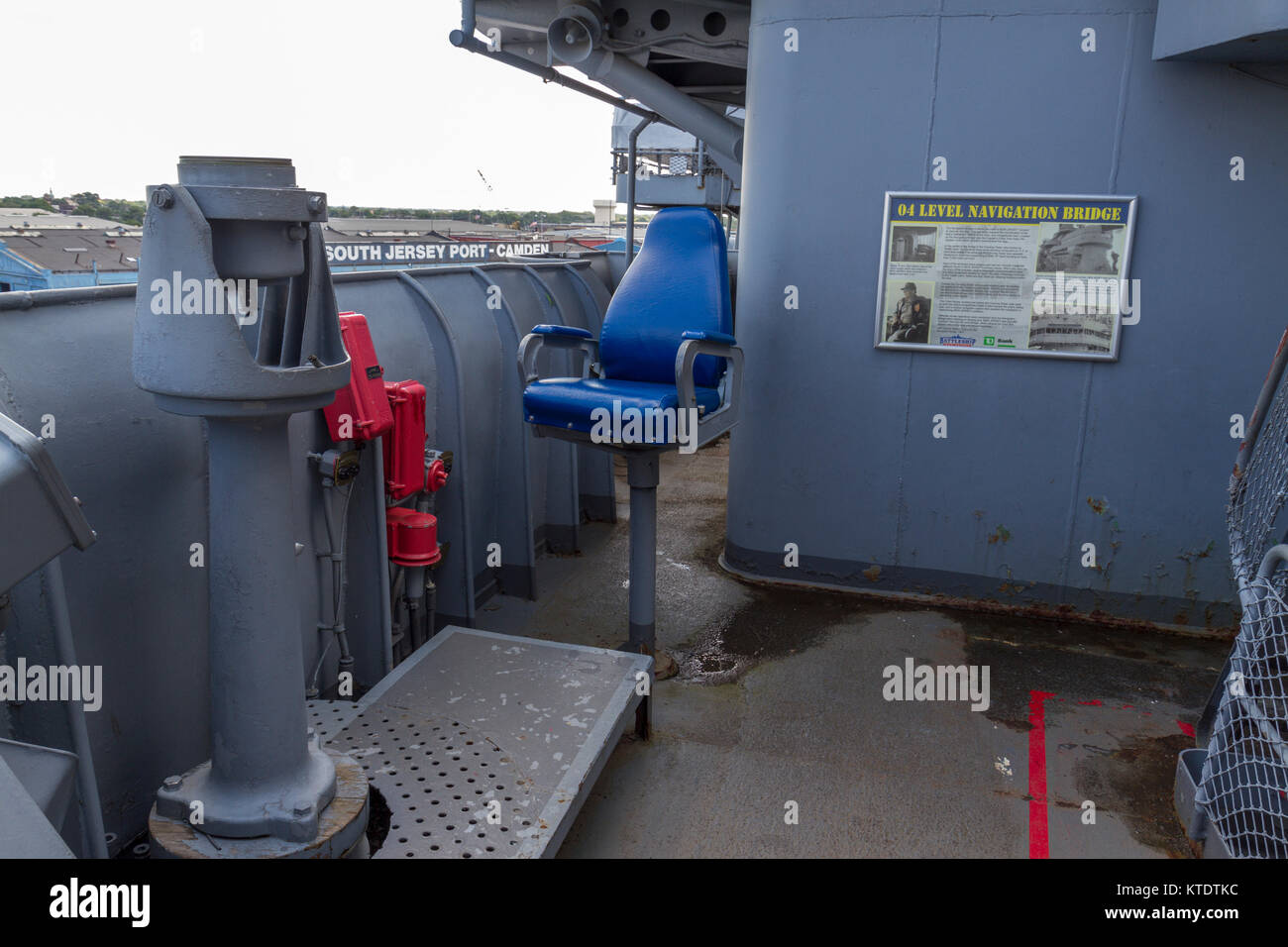 Navigation Bridge High Resolution Stock Photography and Images - Alamy