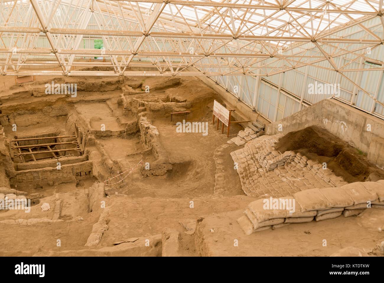 Catalhoyuk hi-res stock photography and images - Alamy