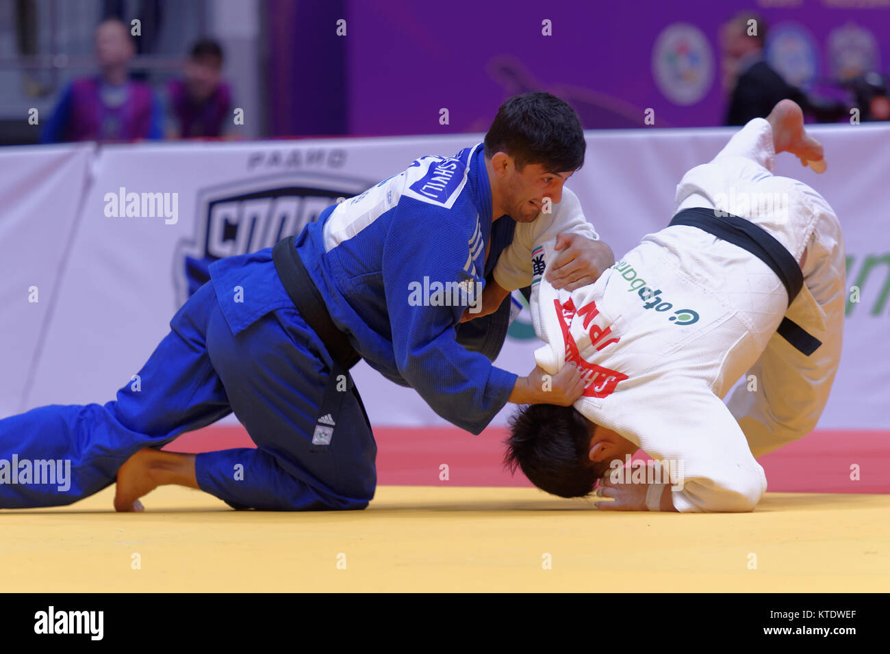 St. Petersburg, Russia - December 16, 2017: Final fight Soichi ...