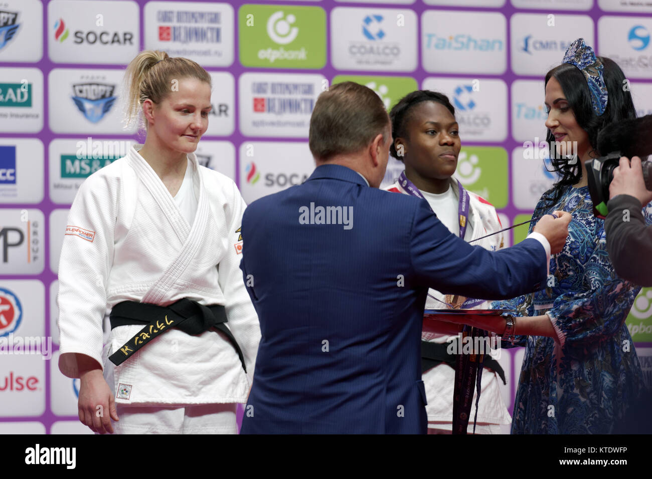 Female judo hi-res stock photography and images - Alamy
