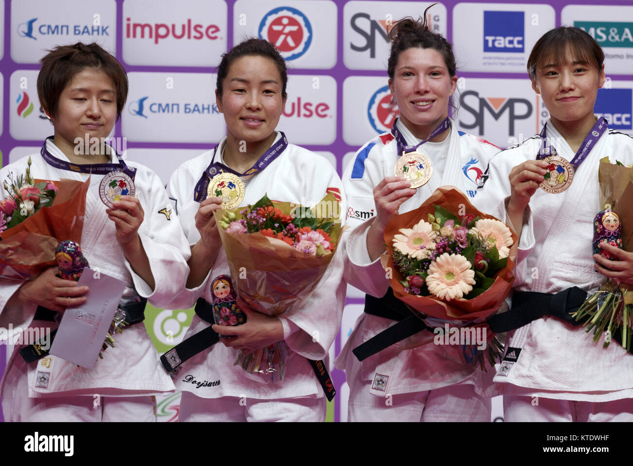 Award ceremony podium medal ceremony hi-res stock photography and ...